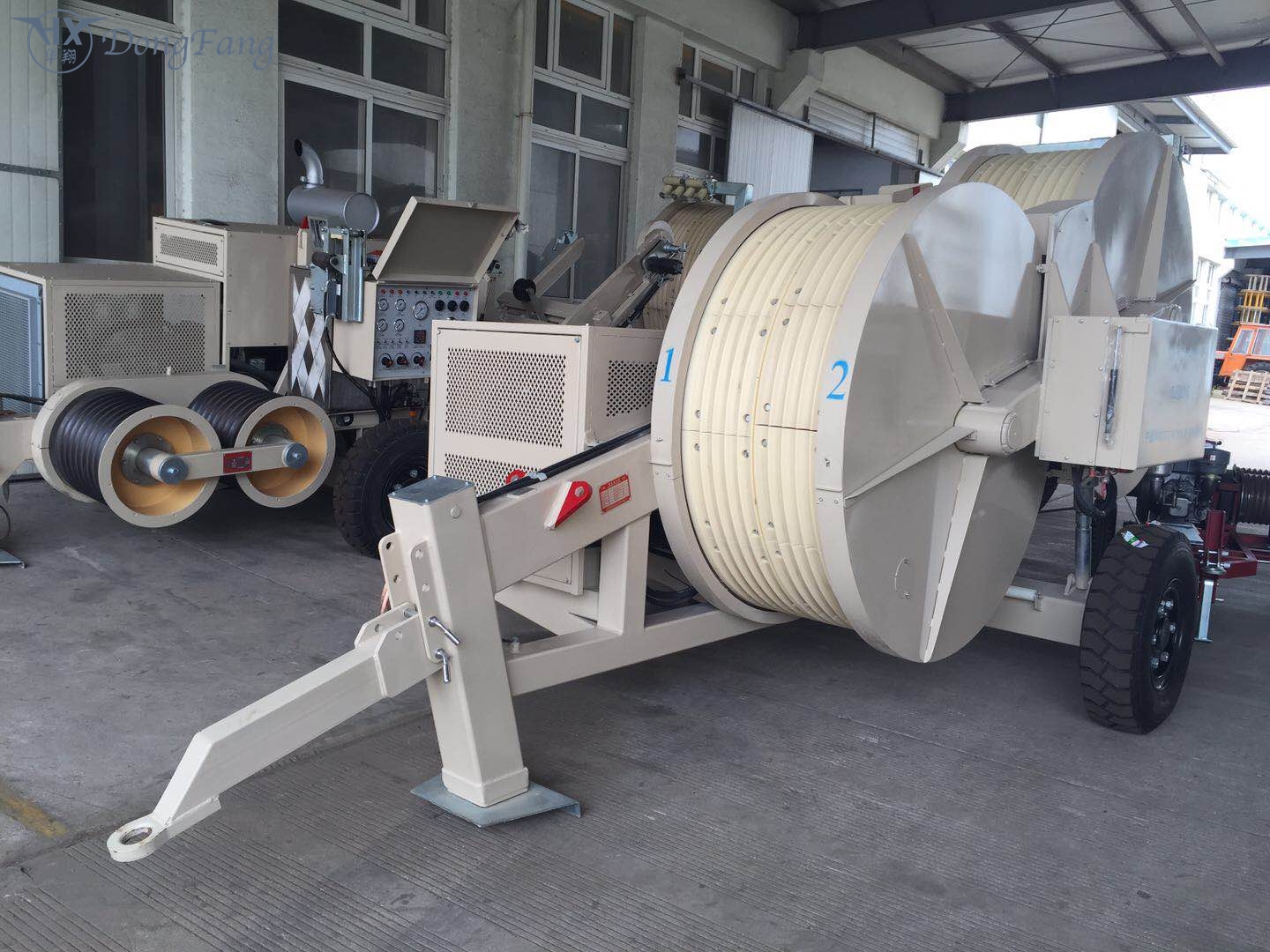 Overhead 8 ton Hydraulic Conductor Tensioner SA-YZ2X40B