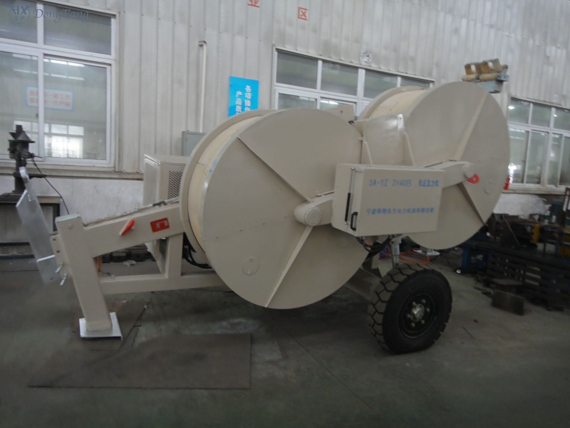 Hydraulic Conductor Tensioner SA-YZ2X70 of 14 Ton Tension Stringing ...