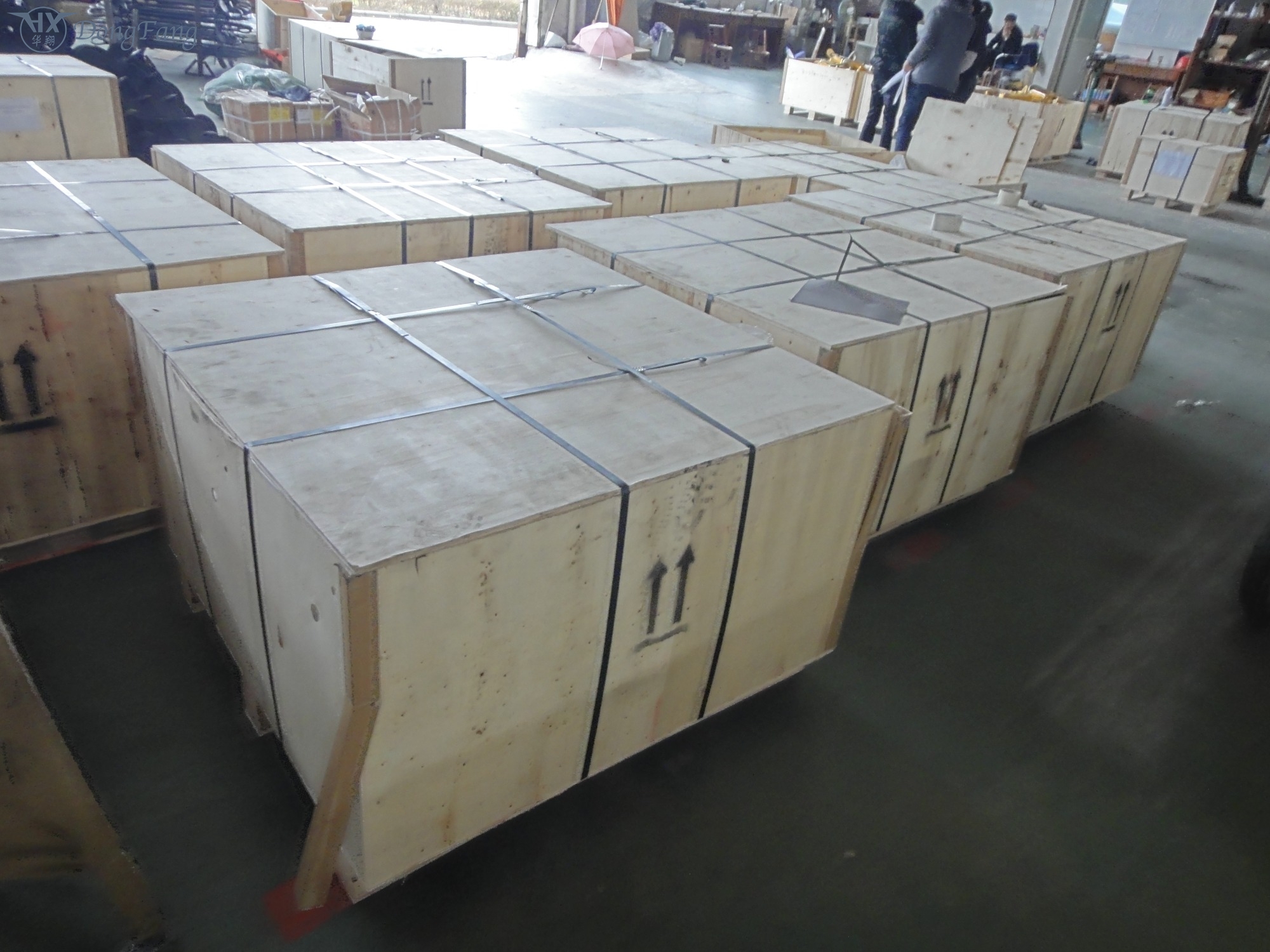 Conductor joint protector Stiffeners for conductor stringing tools