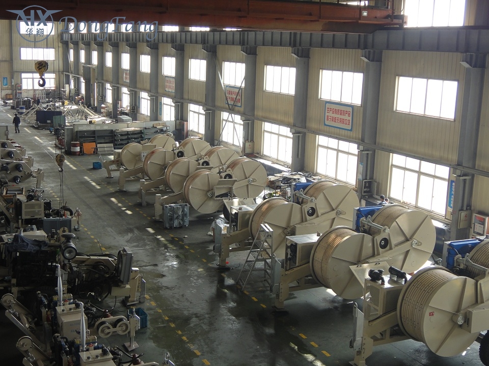 Overhead 8 ton Hydraulic Conductor Tensioner SA-YZ2X40B