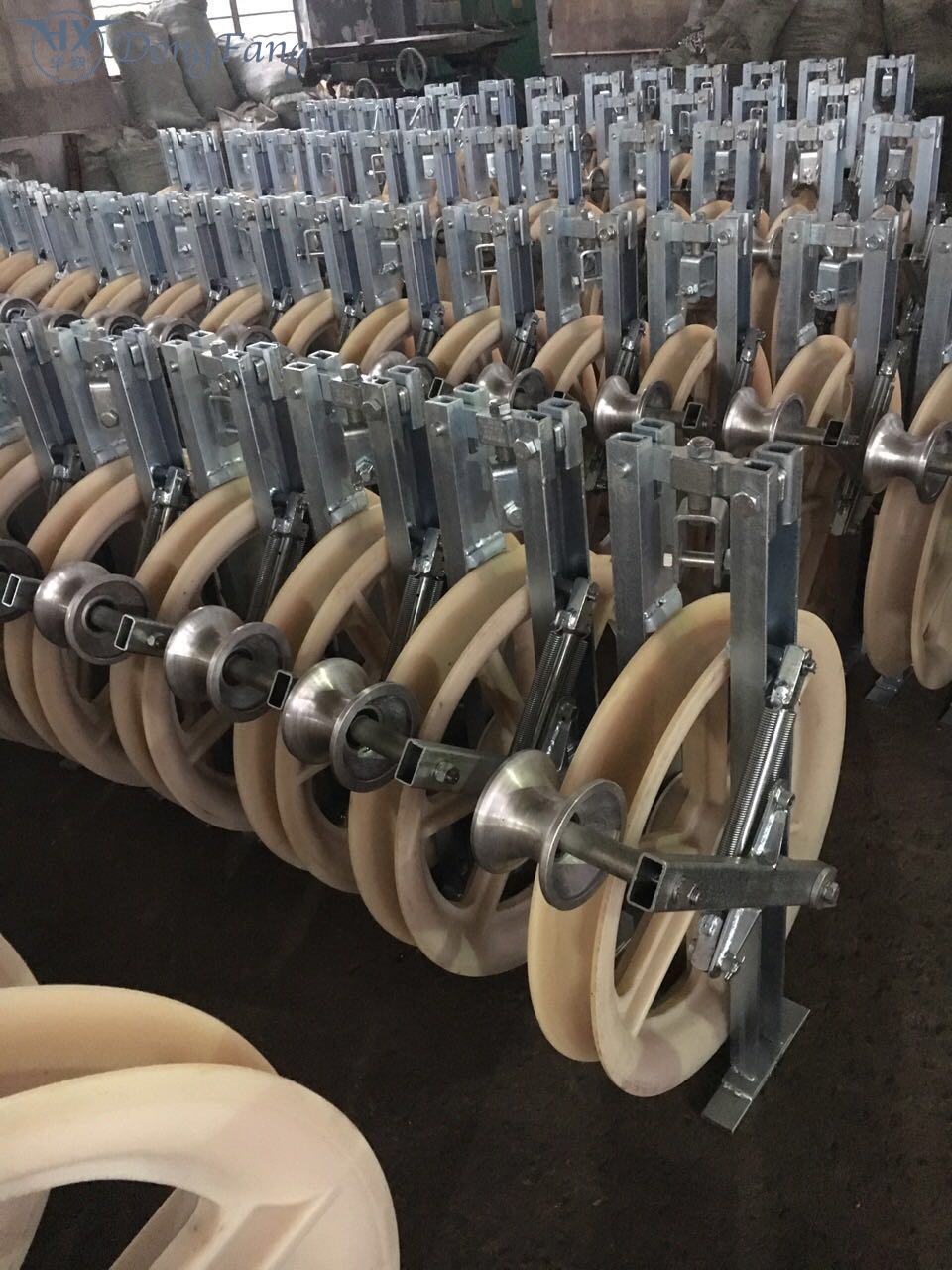 Aerial Stringing Rollers for overhead transmission line